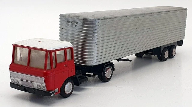 LION CAR NO.36 - 1/50 Scale Mat074 - DAF Truck & EuroTrailer - Silver ...
