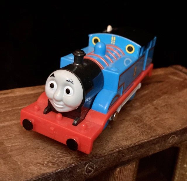 THOMAS & FRIENDS Trackmaster Thomas the Tank Engine Motorized Engine ...