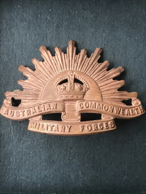 AUSTRALIAN COMMONWEALTH MILITARY Forces Original Cap Badge £24.00 ...