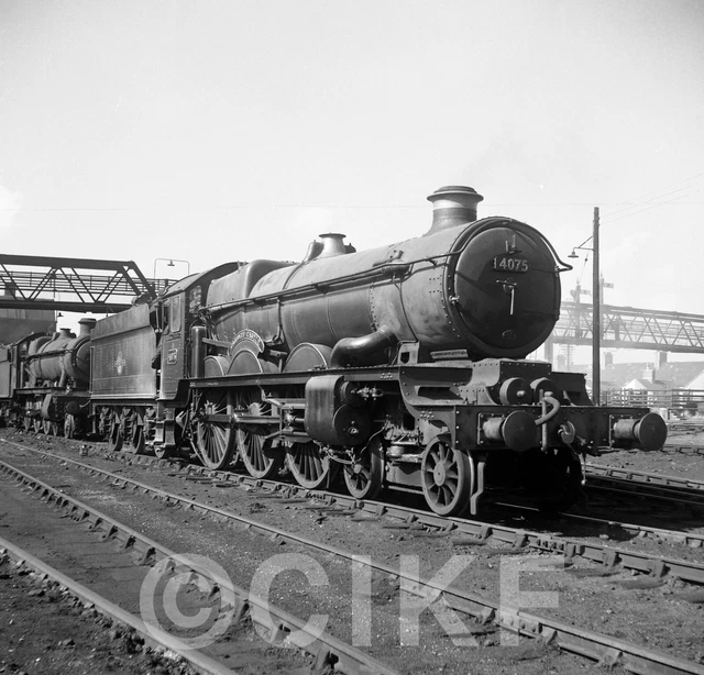 RAILWAY B/W Negative 6x6cm GWR 2855 Cardiff 1960. £5.50 - PicClick UK