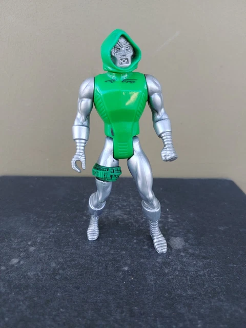 VINTAGE MARVEL SECRET Wars Dr Doctor Doom Action Figure Kenner 1984 £9. ...