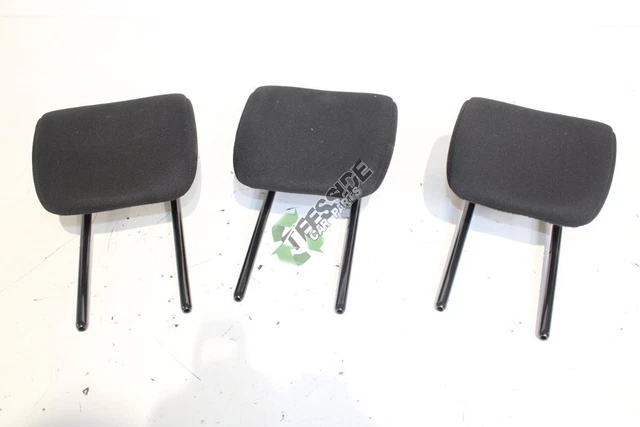 2014 MK4 RENAULT Clio Rear Headrests Set Of 3 Na £69.99 - PicClick UK