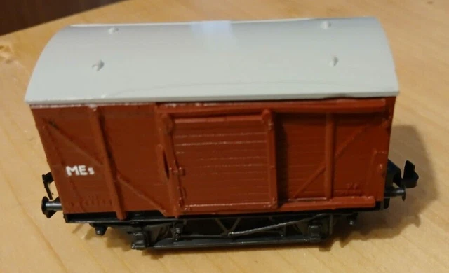 TRIX / LILIPUT Br Box Van Sliding Doors British Ho Gauge 1:87 Brown Vgc ...