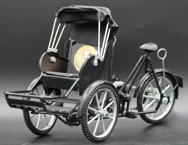 JOUET VINTAGE DÉCO Vélo Pousse-pousse ancien Vietnam avec pièce bronze ...
