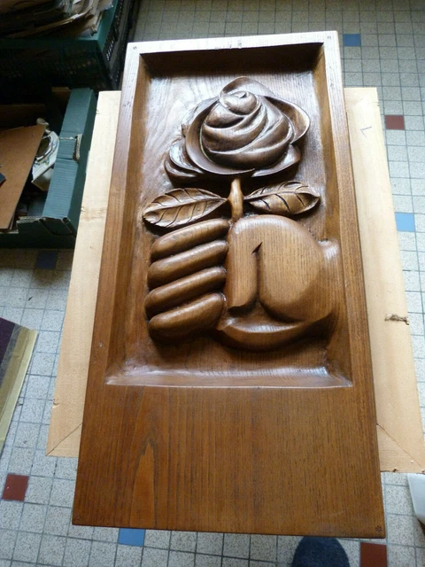 ANCIENNE SCULPTURE &LE POING et la ROSE" signée BOSC EUR 180,00 ...