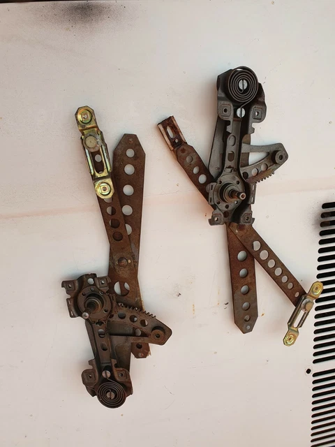 VW MK1 GOLF Cabriolet Rear qualter 1/4 Window Glass Mechanism x2 ...