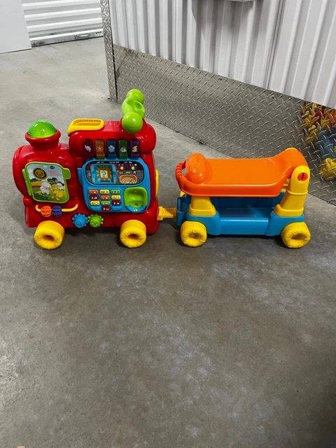 VTECH SIT TO Stand Ultimate Alphabet Train Learning Riding Toy $39.99 ...