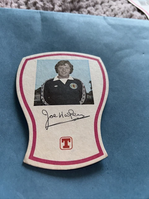 RARE 1977-78 BOBBY CLARK ABERDEEN FC & SCOTLAND BEER MAT TENNENT'S ...