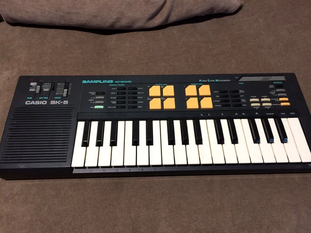CASIO SK-5 SAMPLING Keyboard Pulse Code Modulation (Works) £99.99 ...