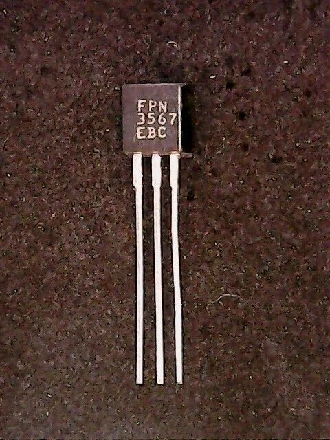 PN3567 (2N3567) FAIRCHILD Transistor (TO-92) GENUINE £1.90 - PicClick UK