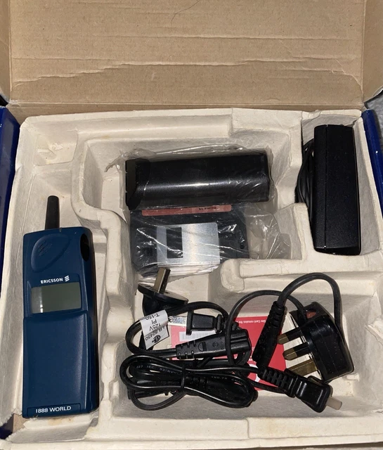 RARE ERICSSON I888 World - 1998 GSM Mobile Phone - Boxed & Complete ...