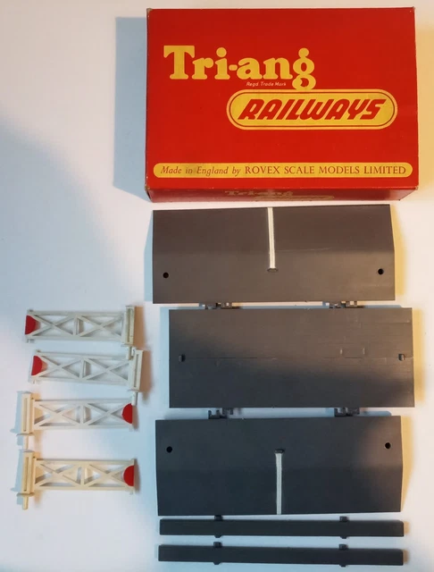 TRIANG R70 LEVEL Crossing Standard Track £16.12 - PicClick UK