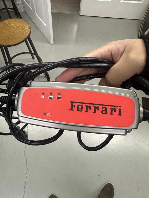 FERRARI BATTERY CHARGER for 12V Lead Acid Batteries 260121 USA/CND ...