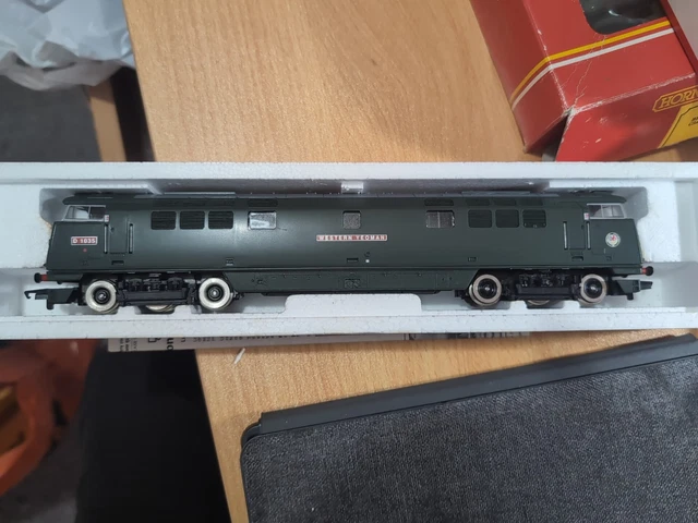 HORNBY R319 BR CLASS 52 WESTERN DIESEL LOCO No D1035 WESTERN YEOMAN in ...