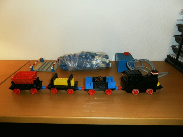 SELLING LEGO CLASSIC Set 171 12-Volt Railroad, Rail Enoval with ...