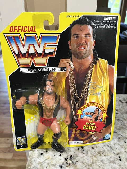 NEW WWF HASBRO Razor Ramon Yellow Card Wrestling Figure WWE Unopened ...