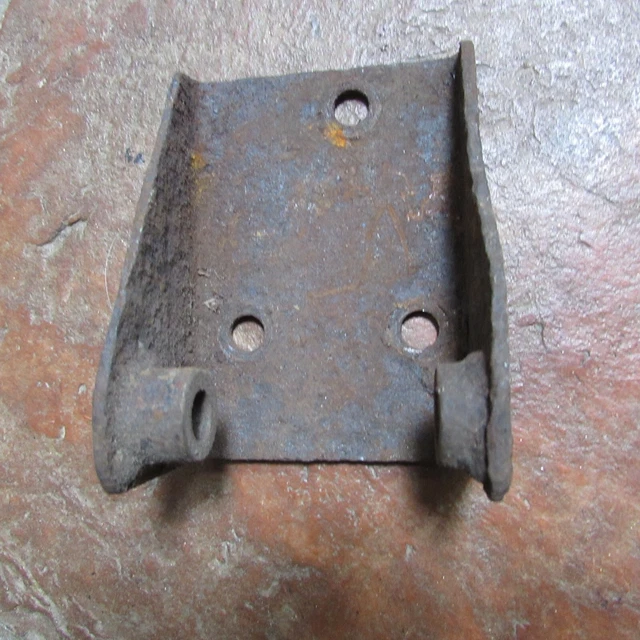 AUSTIN HEALEY FROGEYE Sprite Rare Early Rear Suspension Bracket (1958 ...