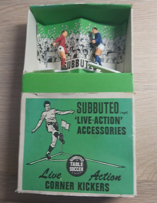 *RARE VINTAGE SUBBUTEO 'Live Action' Corner Kicker Set~00 Scale C131~Red & Blue* £15.00 ...