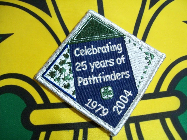 CANADIAN GIRL GUIDE Badge Celebrating 25 Years Of Pathfinders $2.50 ...