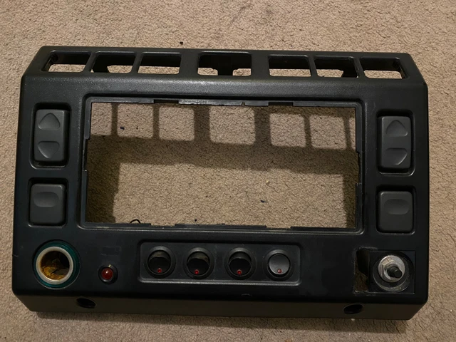LAND ROVER DEFENDER td5 dash switch panel £10.00 - PicClick UK