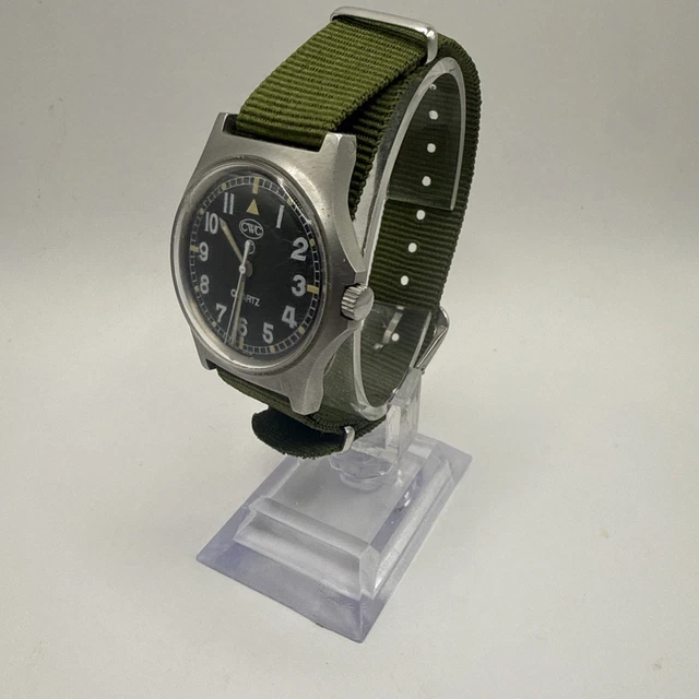 CWC G10 MILITARY Watch 2005 Royal Navy Issue W10/6645-99 British Army ...