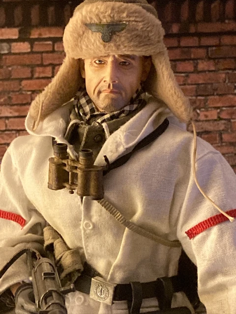 DRAGON ACTION MAN German Ww2 Officer MP40 Stalingrad Russia 1943 1/6 £ ...