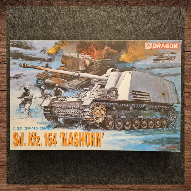 DRAGON 6001 SD.KFZ. 164 "Nashorn" 1/35 Modellbausatz Panzer Panzerjäger ...