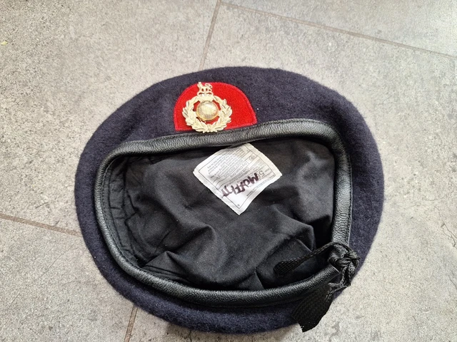 ROYAL MARINES COMMANDO RECRUIT BERET AND BADGE SIZE 56 - Medium £14.99 ...