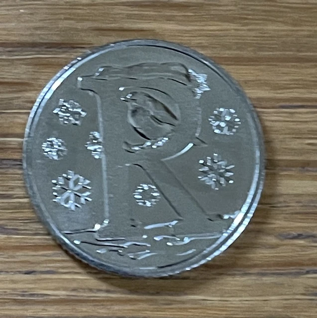 2018 10P COIN Letter R for Robin Redbreast, Alphabet A-Z in Excellent ...