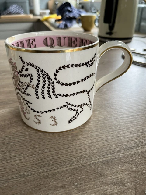 QUEEN ELIZABETH 11 Wedgwood Coronation Mug 1953 Designed By Richard ...