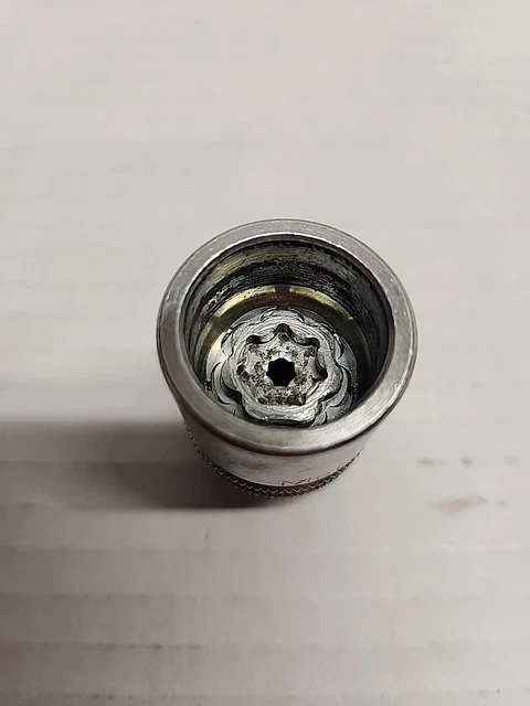 GENUINE MCGARD WHEEL LOCK KEY ONLY No Part no GM Accessories Compare ...