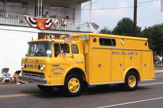 FIRE APPARATUS SLIDE- Cressona PA Good Will Hose Company Ford C Rescue ...