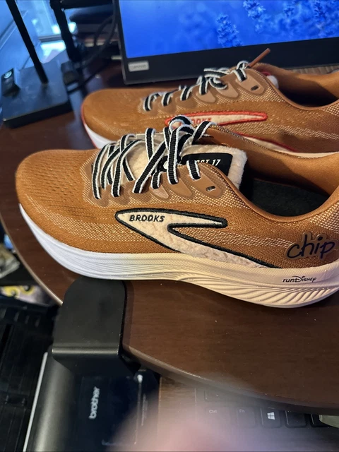 BROOKS RUN DISNEY 2026 Chip N Dale Shoes Womens Size 8.5 New In Box £ ...