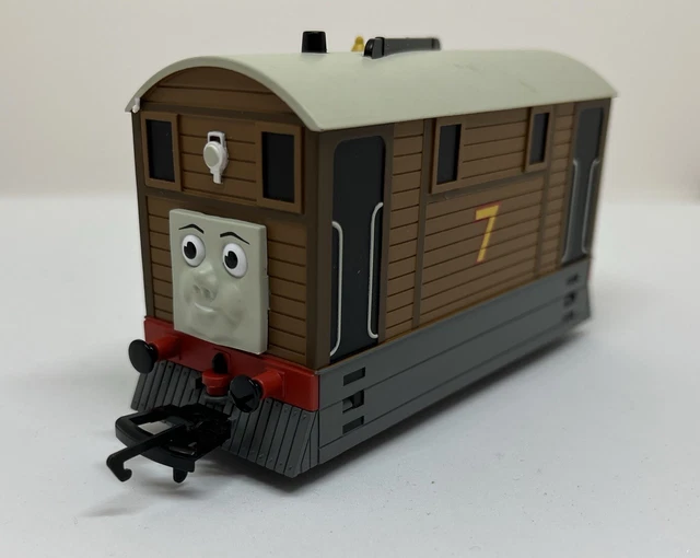 HORNBY R9046 TOBY The Tram Engine Thomas & Friends Boxed £33.00 ...