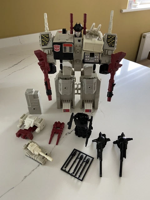VINTAGE TRANSFORMERS G1 Metroplex Complete & All Original Parts 1985 ...