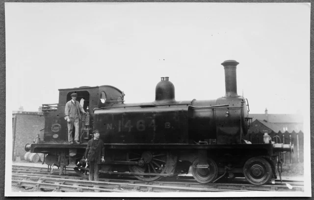 NORTH BRITISH RAILWAY DRUMMOND CLASS R 4-4-0T PASSENGER LOCO No. 1464 £ ...