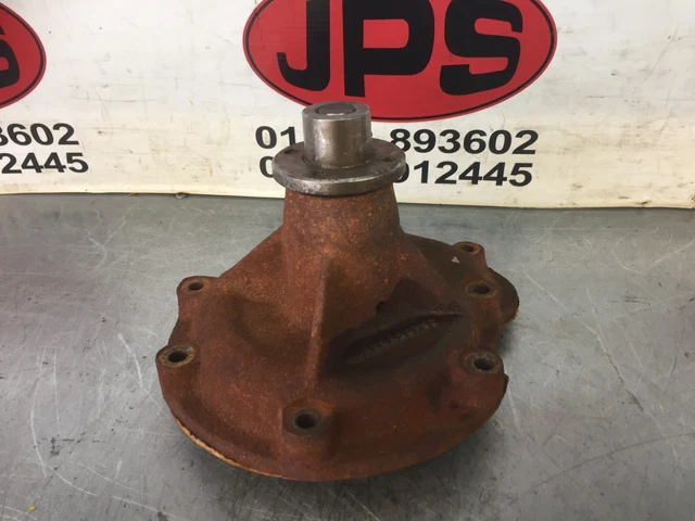 ENGINE WATER PUMP X IH D179 engine /454 / 2400 Series A Tractor.....£40 ...
