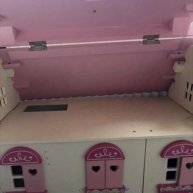 ELC EARLY LEARNING Centre Rosebud Cottage Wooden Dolls House And ...