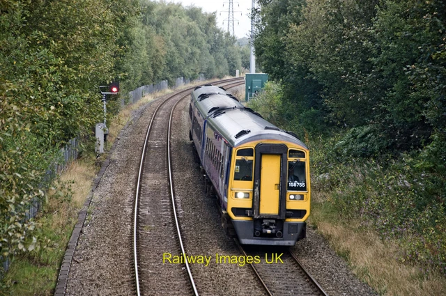 RAILWAY PHOTO CLASS 158 DMU 6x4 Railway at Accrington c2014 £2.00 ...