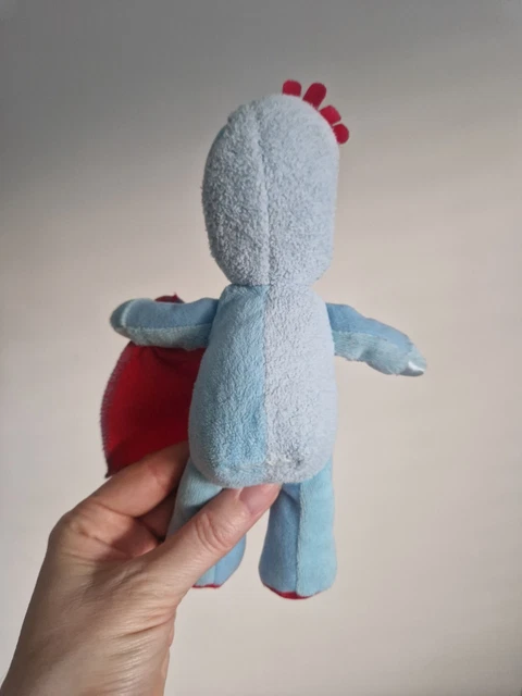 IGGLE PIGGLE SOFT Toy Plush Holding Little Red Blanket - In The Night ...