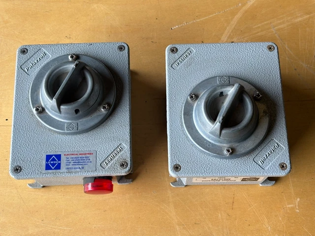 TWO X LEWDEN M017784 230V single phase 20Amp 50Hz Metalclad Isolator ...