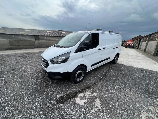 FORD TRANSIT CUSTOM 320 BASE Van L2 H1 White Manual Diesel, 2019 19 ...