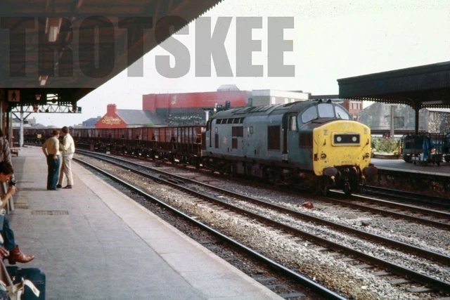 35MM SLIDE BR British Railways Diesel Loco Class 37 37294 Cardiff 1983 ...
