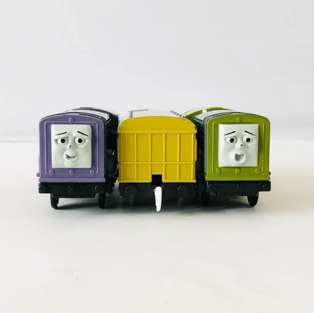 THOMAS & FRIENDS TOMY Plarail Trackmaster Dodge & Splatter set completo ...