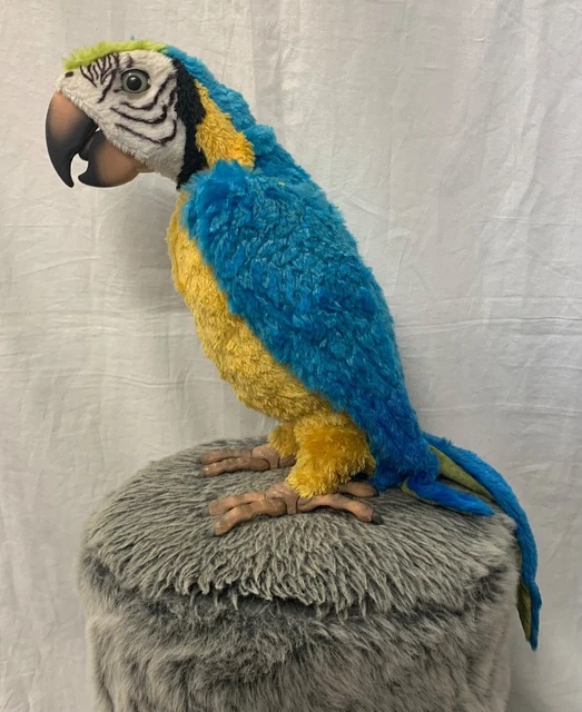 HASBRO INTERACTIVE LIFELIKE Parrot 30cm Tall Talking Parrot Blue ...