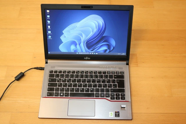 FUJITSU LIFEBOOK E744 Intel Core i5-4300U 2,60 GHz bis 3,30 GHz 8 GB ...