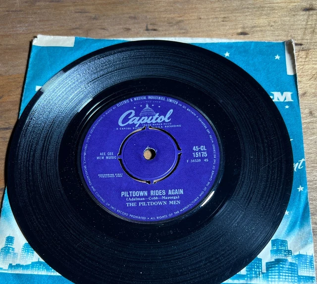 THE PILTDOWN MEN - Piltdown Rides Again - 1960 Capitol 45-CL 15175-7 ...