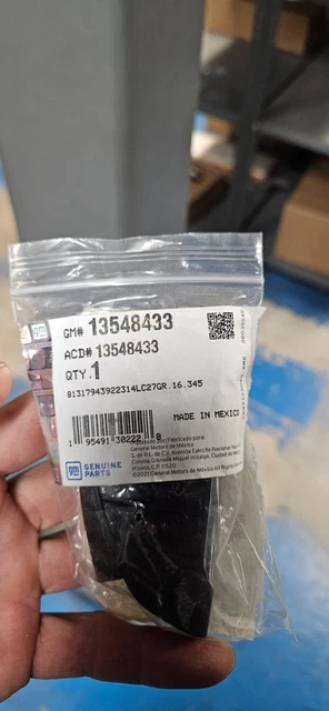 NEW OEM CHEVROLET Keyless Entry Remote Smart Key Fob 13548433 *FOB ONLY ...