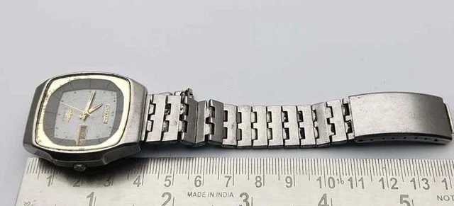 CITIZEN 8200 NON Working Watch Movement For parts & Repair Work O 35230 ...