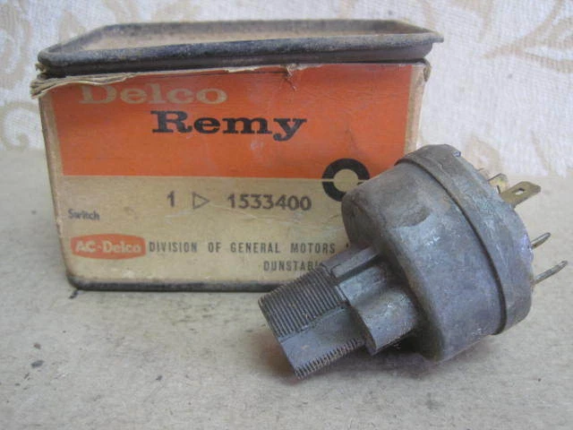 NOS IGNITION SWITCH FORD Anglia 105E Cortina Mk1 Consul Zephyr Zodiac ...